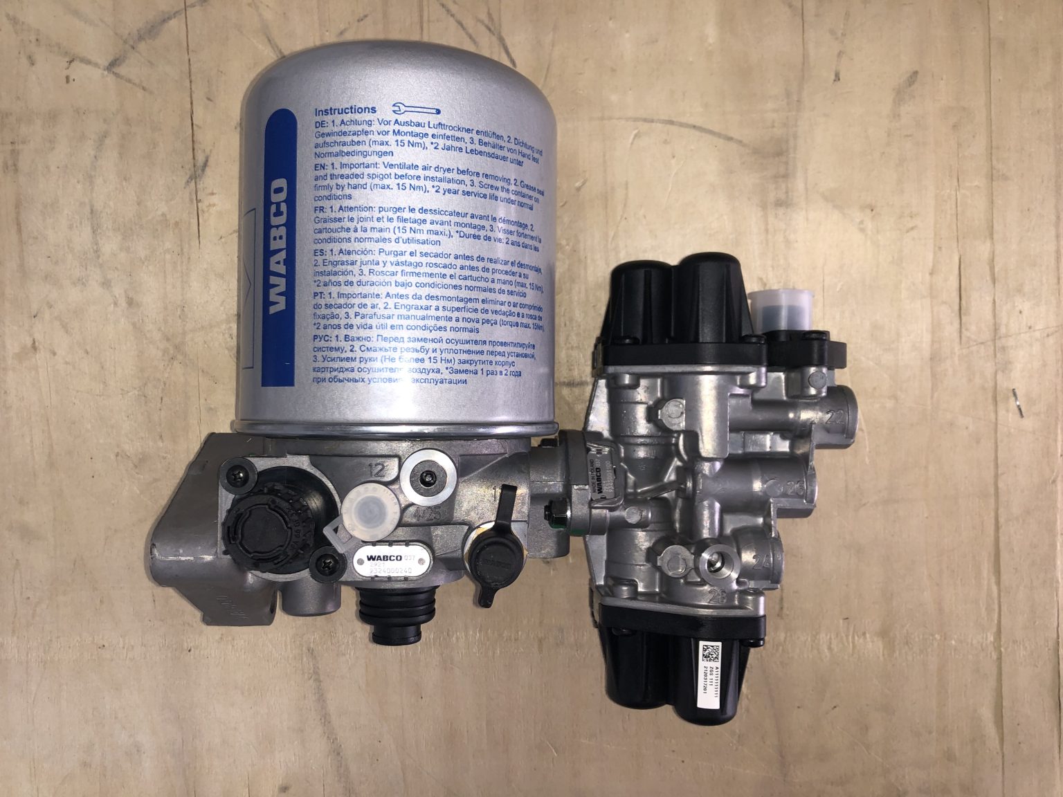 9325001100 MERCEDES-BENZ ACTROSS AIR DRYER WITH 6 WAY VALVE WABCO ...